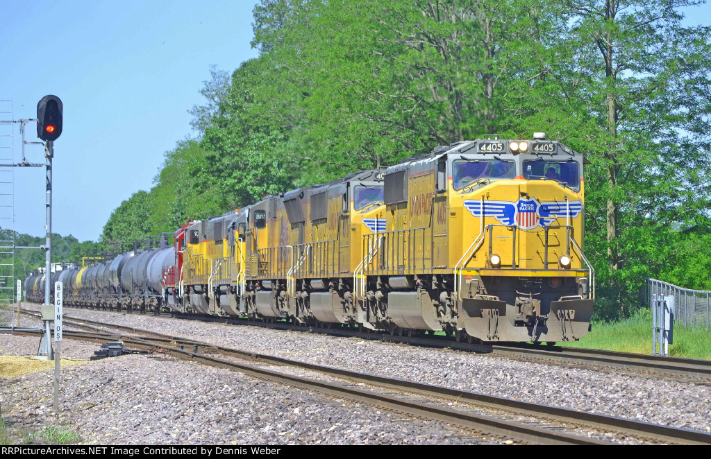 UP 4405, UP's Altoona Sub.